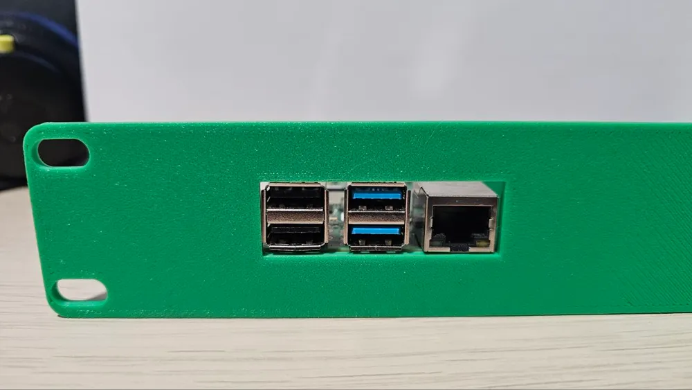 Raspberry Pi 2B/3B/4B/5B 10-inch Rack Mount by Mauker MakerWorld ...