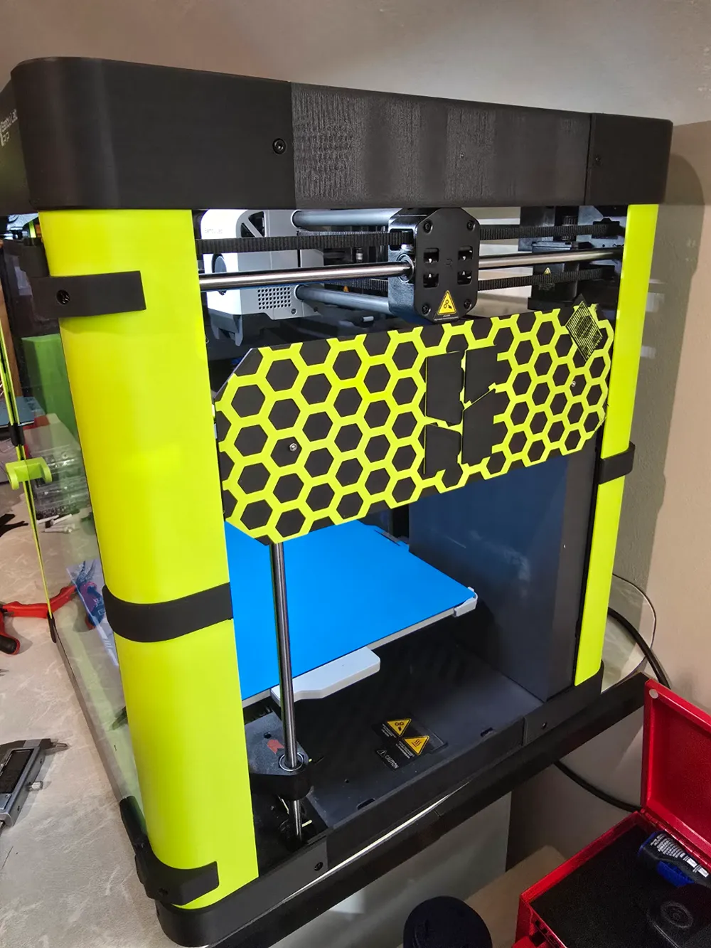 P1P Simple Enclosure side panel Honeycomb pattern by DougBurton1969 ...