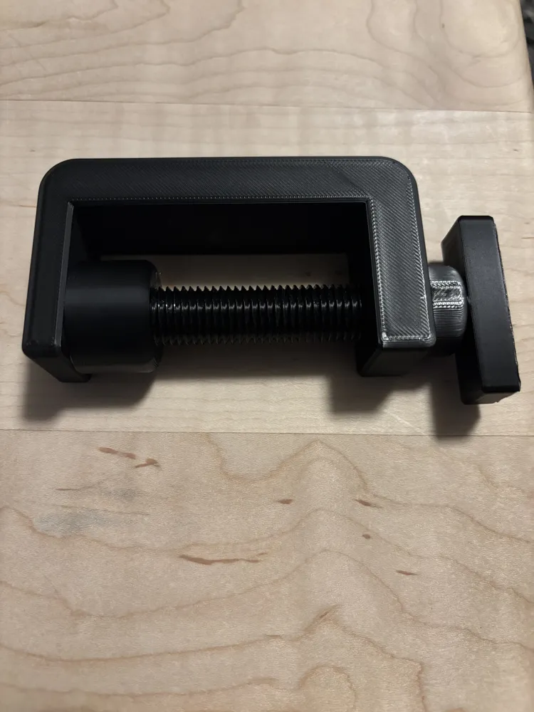 Custom Clamp/Vise with Versatile Tip Design by studiowebuxMakerWorld ...