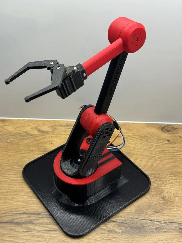 Brazo robótico 3D CyberBrick por jakub.rogoolski MakerWorld: Descarga ...