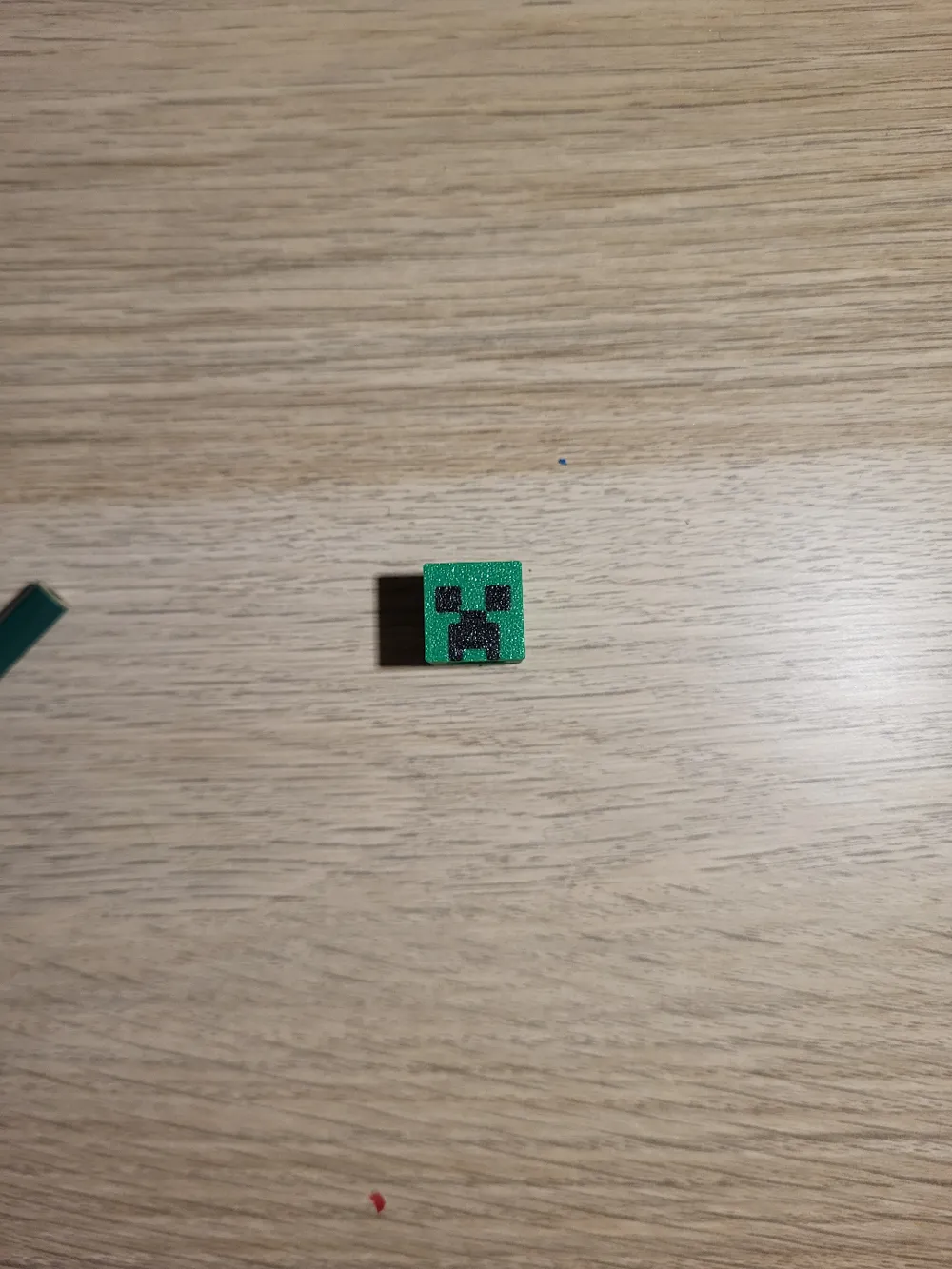 Creeper head for pen by 3D PrintTech - MakerWorld