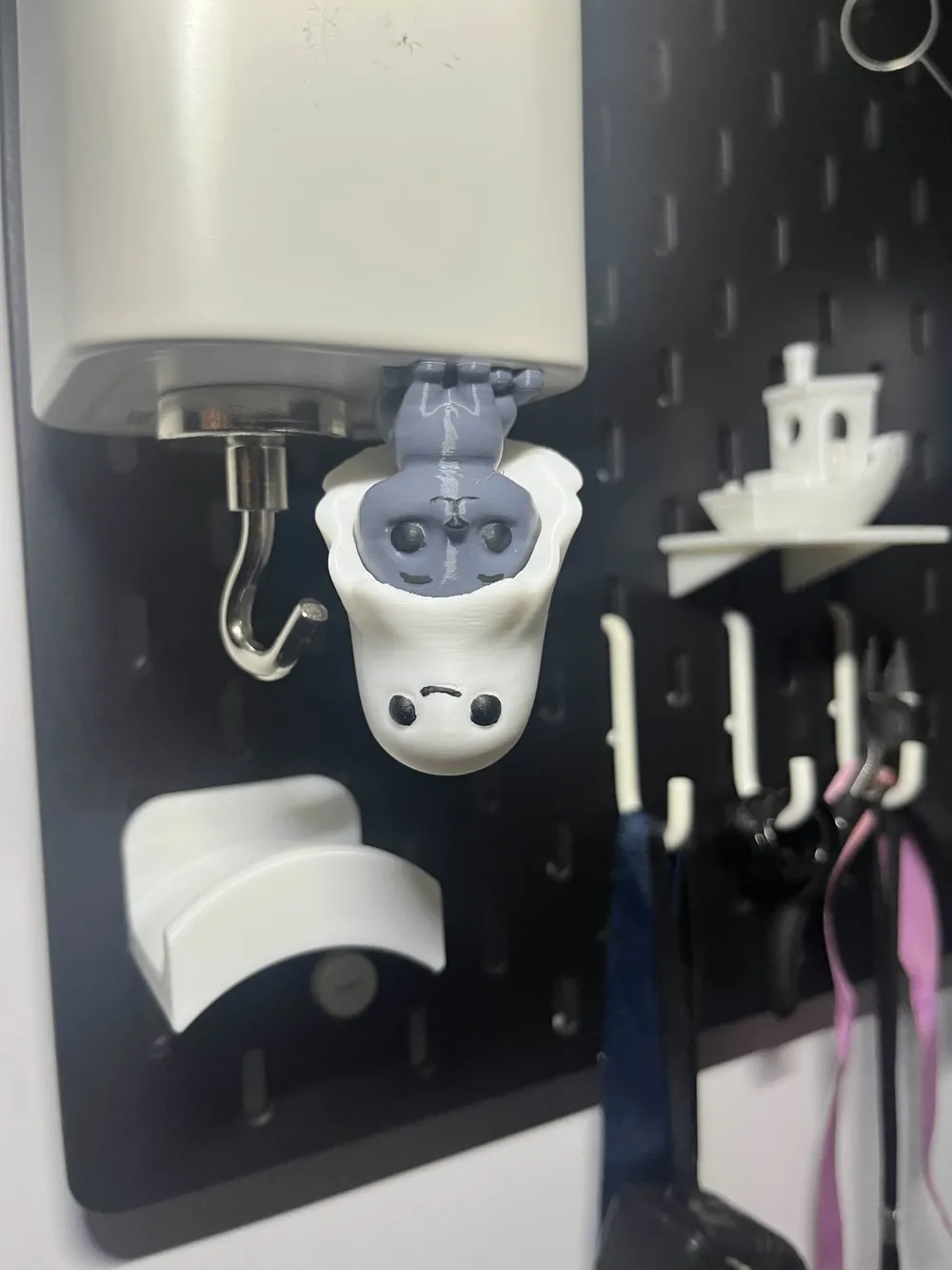 Ghost on a Cat - Multipart + Magnet Version by Nooisyy MakerWorld ...