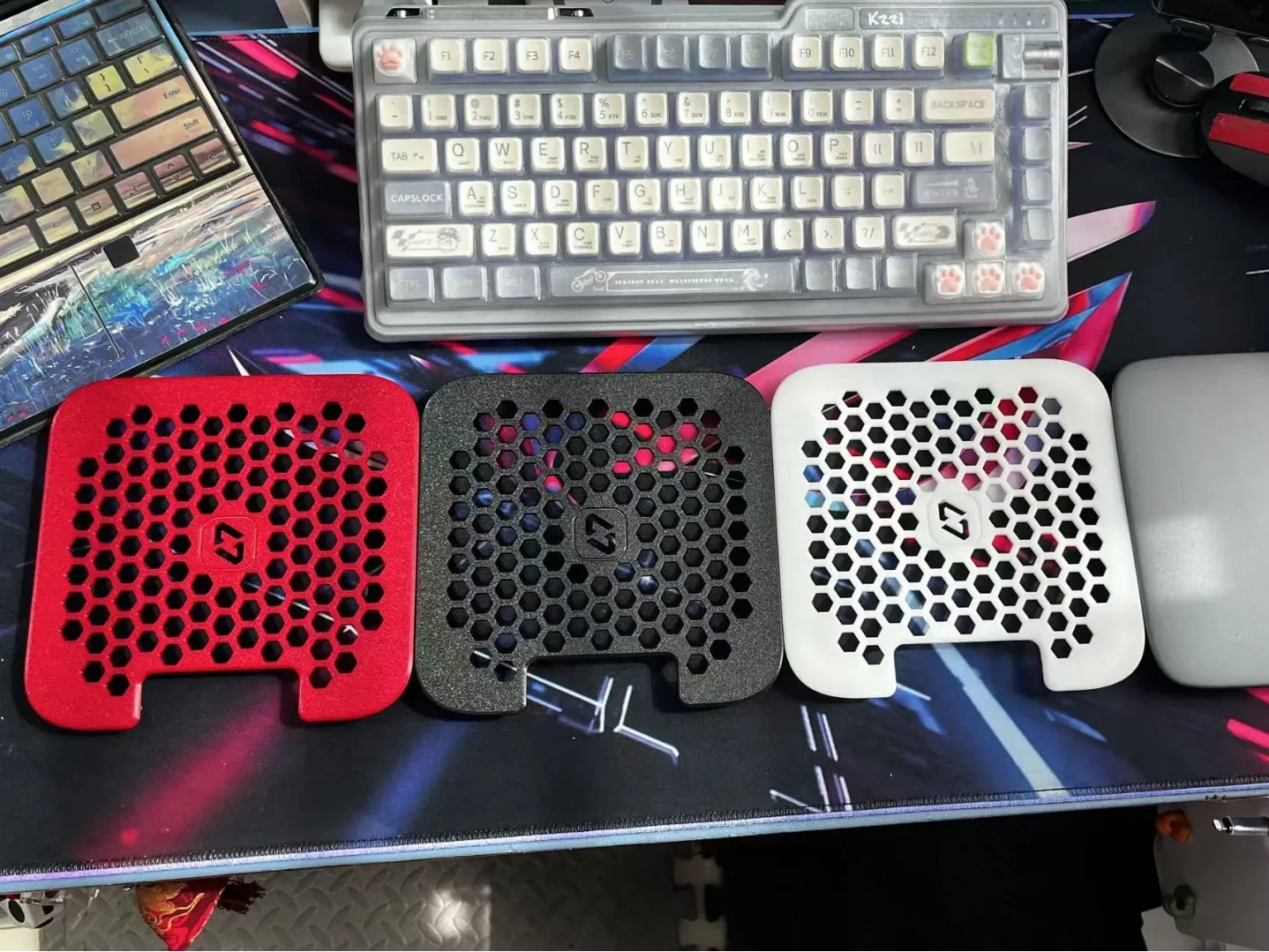 Extream NAS Z4 Series Front Panel by 树下成熟 - MakerWorld