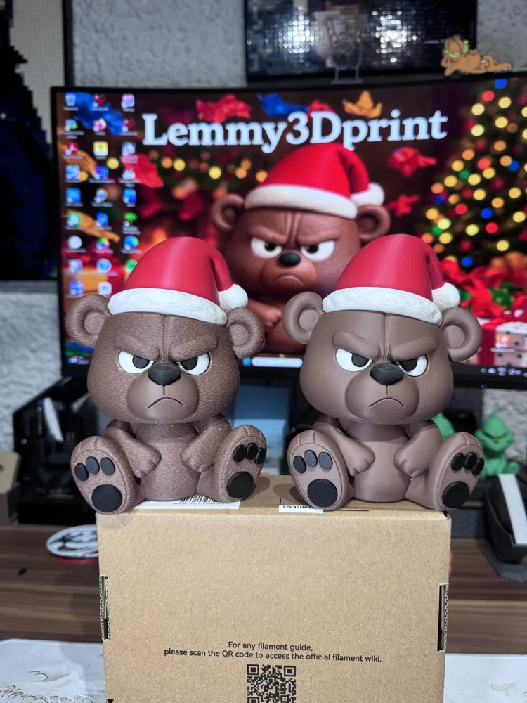 Christmas Grumpy Bear - Multi-part - No AMS by Lemmy3DPrint MakerWorld: Download Free 3D Models