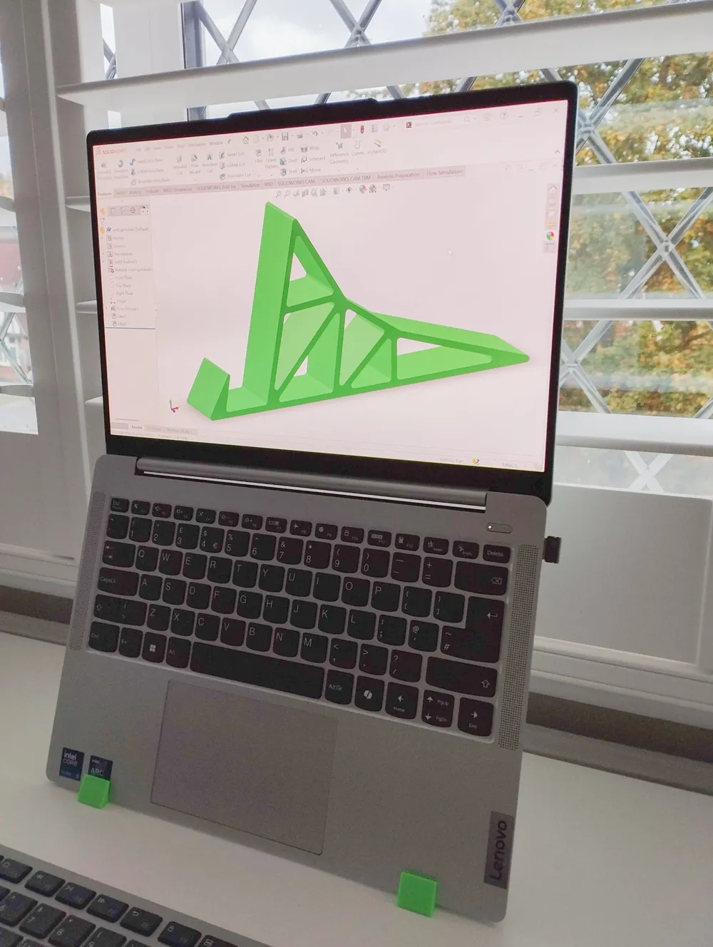 Vertical Laptop Holder Stand, ergonomic by aglet MakerWorld: Download ...