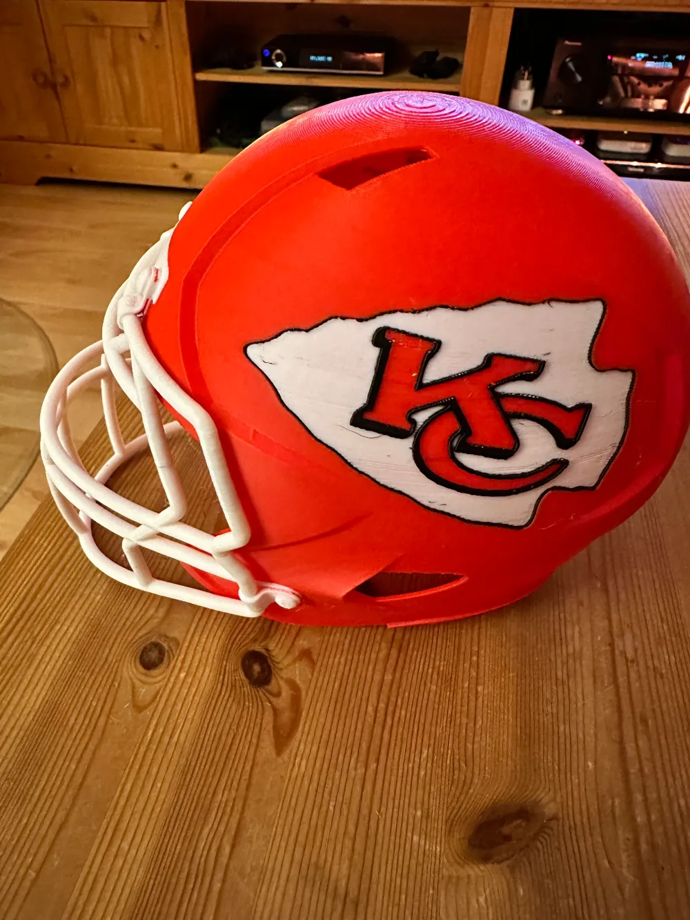 Chiefs Football Helmet by HAL2001 - MakerWorld