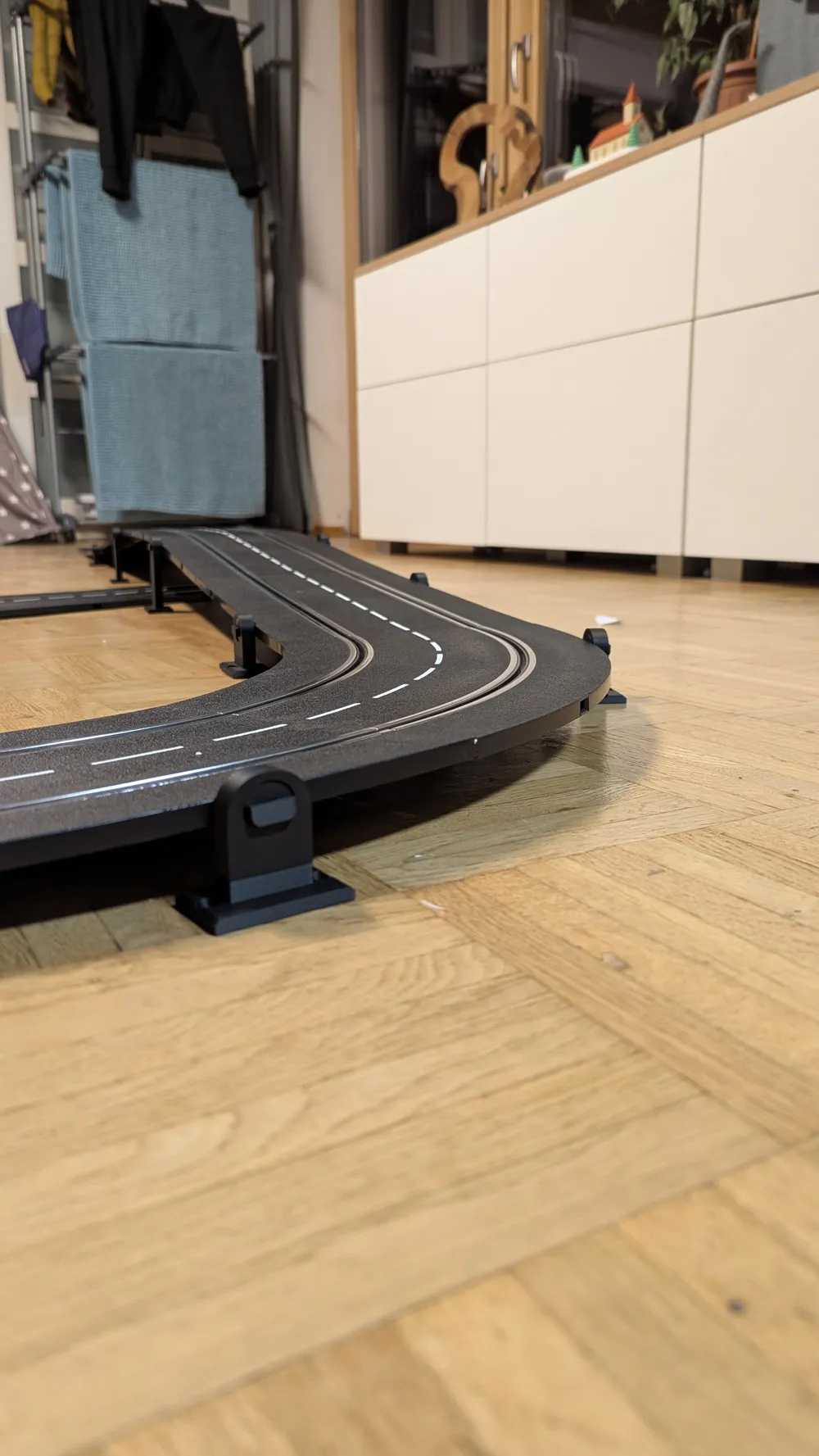 Carrera 124 / 132 movable supports for bridges - Free 3D Print Model ...