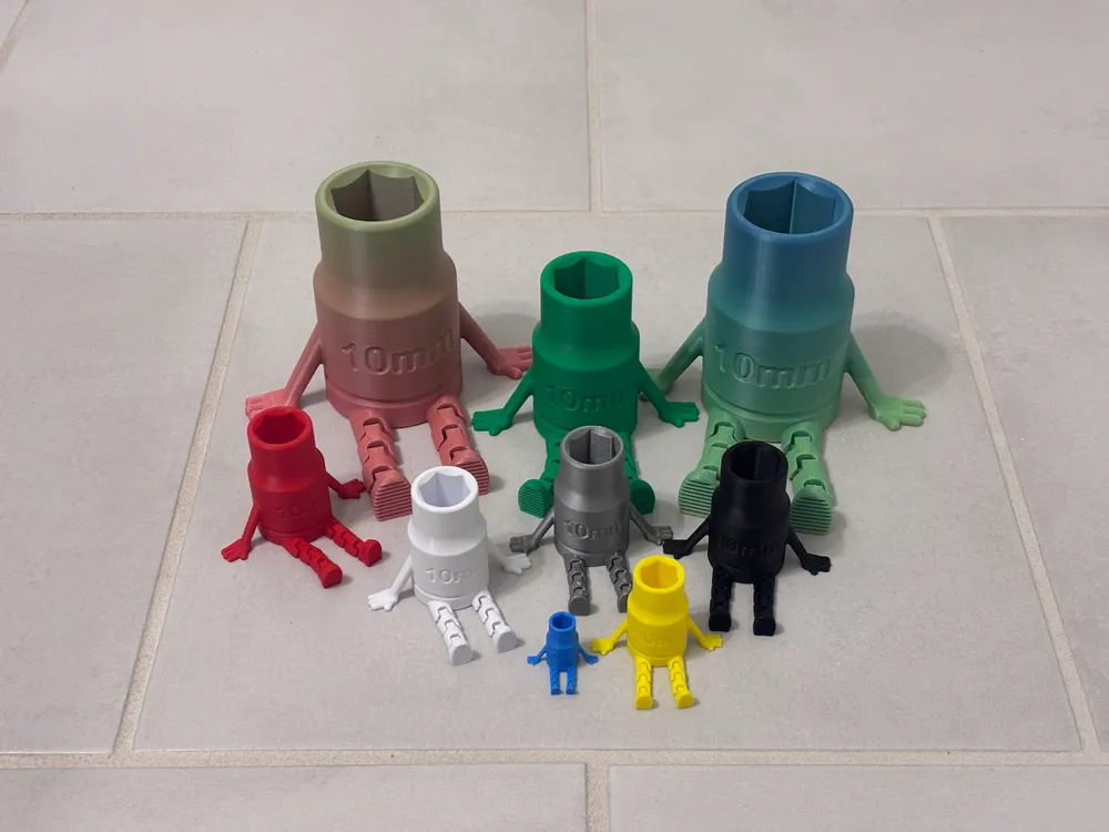 10mm Socket with articulated legs by JB Custom Designs MakerWorld ...