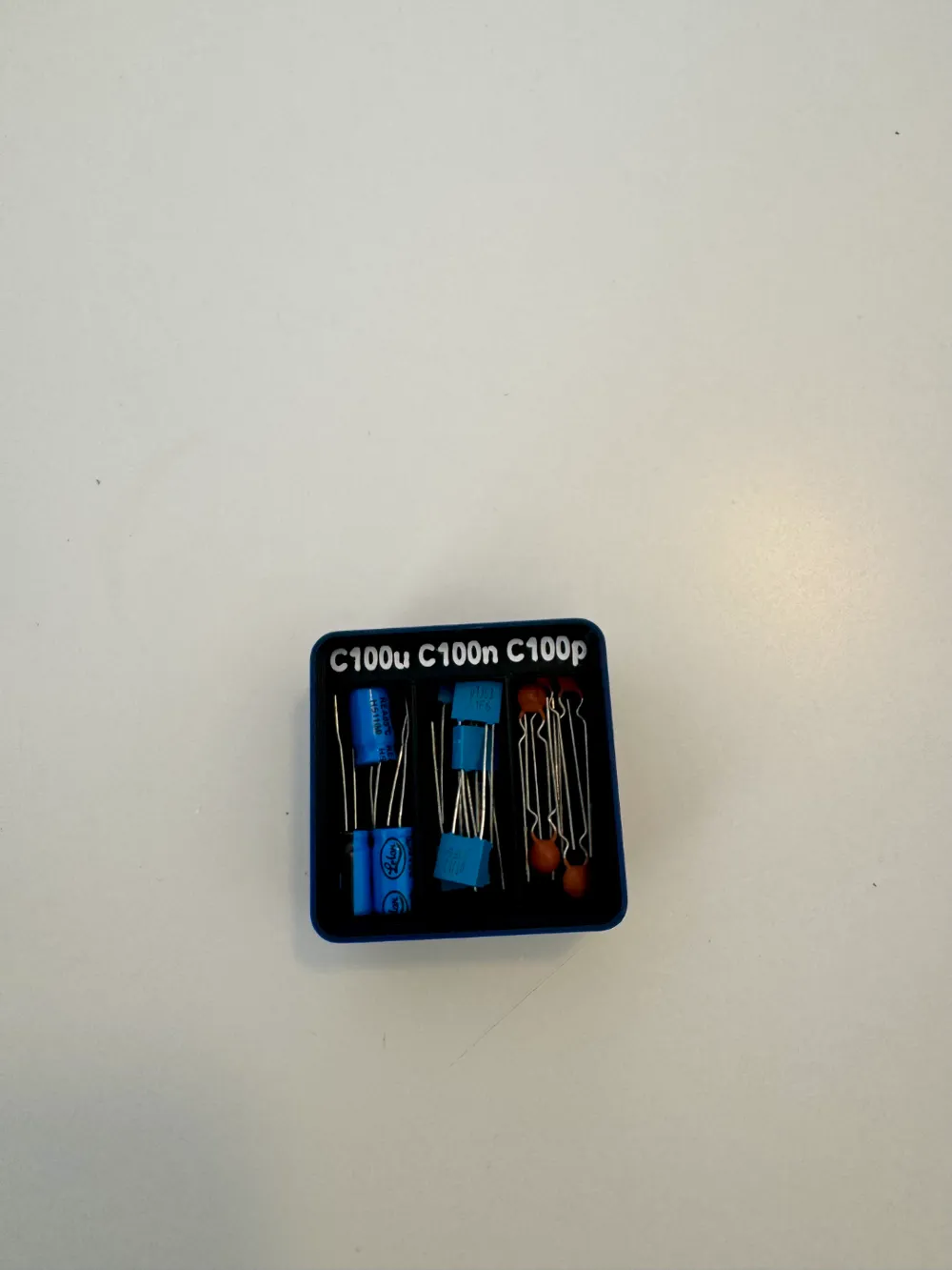 GridFinity x Arduino - Half-size bins by morellid97 - MakerWorld