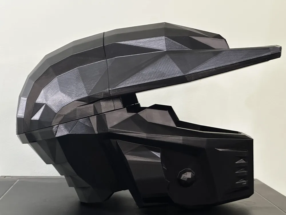 Halo: Combat Evolved - Master Chief MK V Helmet by Chuch MakerWorld ...