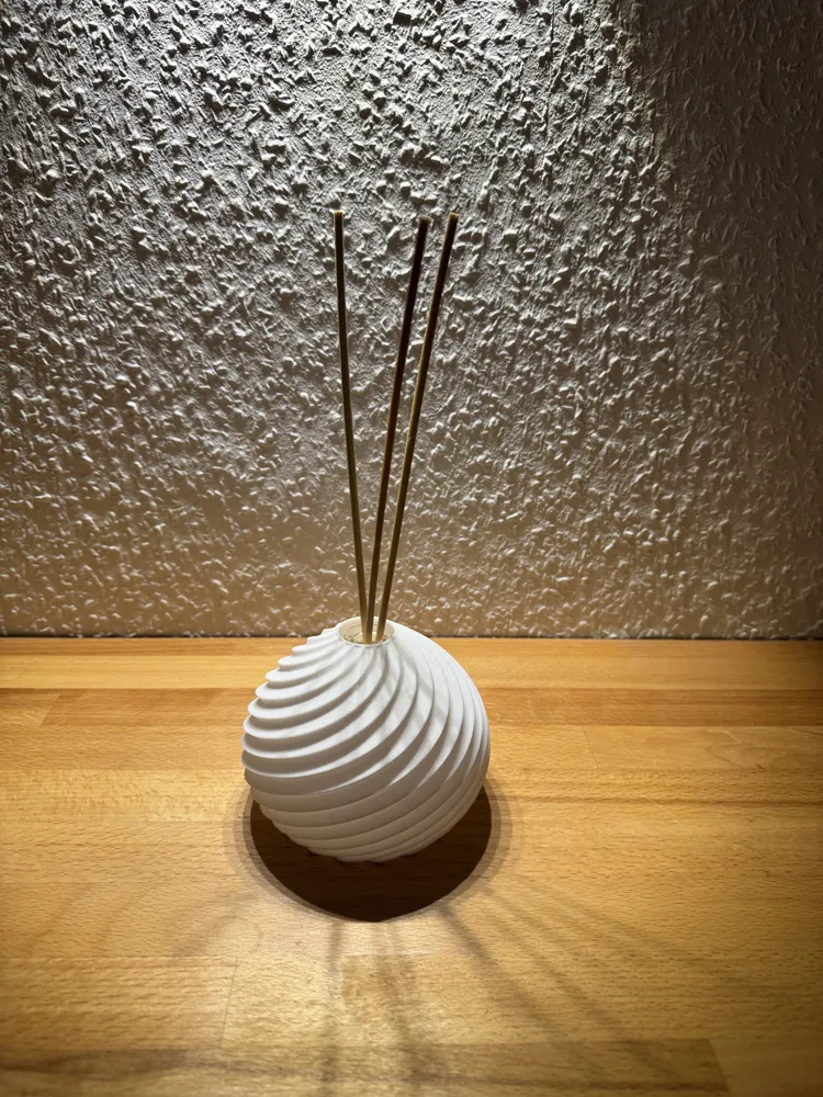 Vase by 3D Drucker MakerWorld: Download Free 3D Models