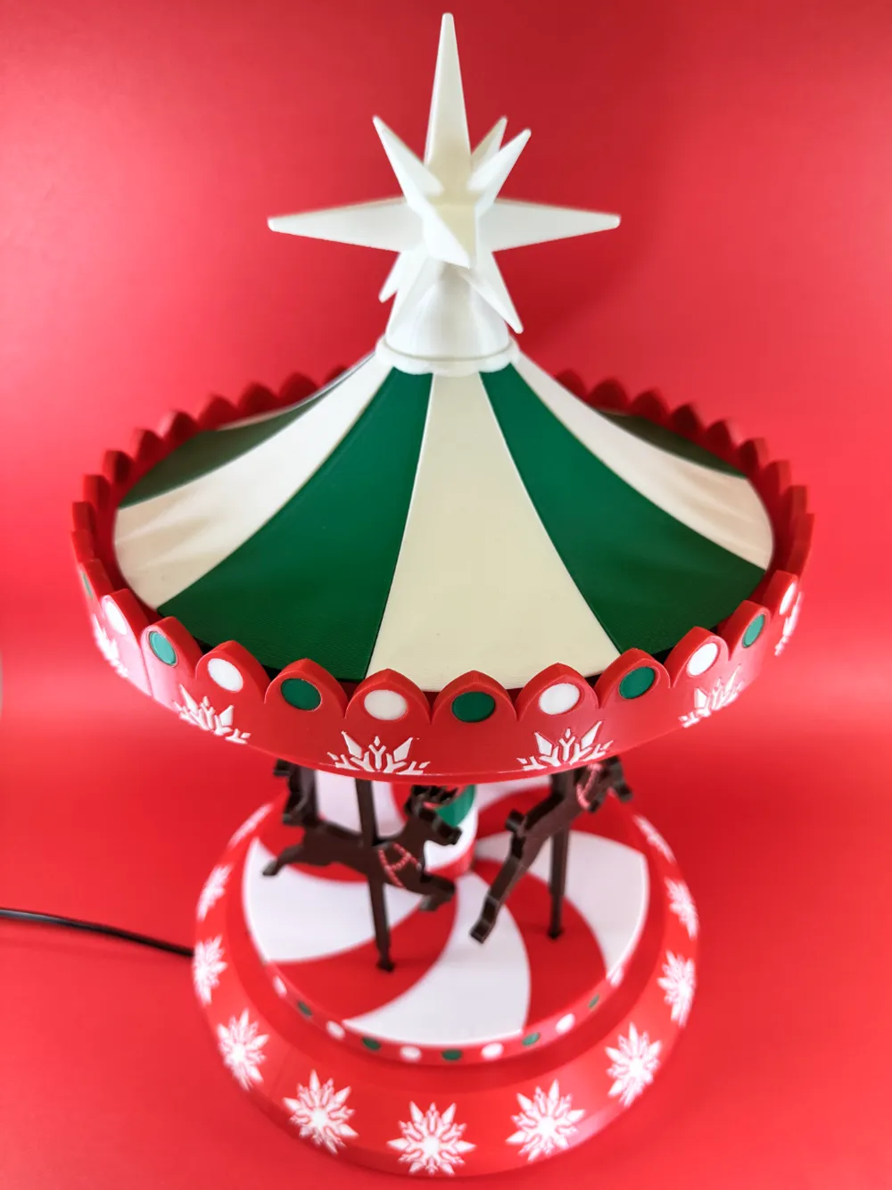 Kinetic Christmas Carousel 2.0 | Motorized version by Pro3DTinkering ...