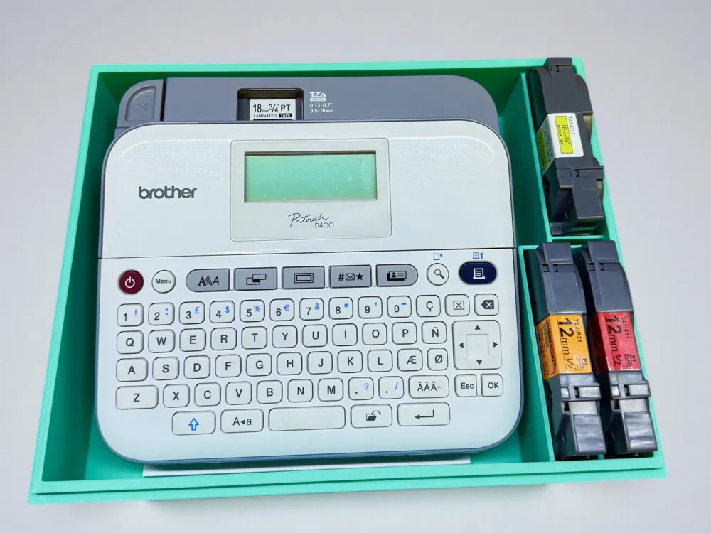 Caja para rotuladora Brother P-touch y tapa P-touch - Modelo de ...