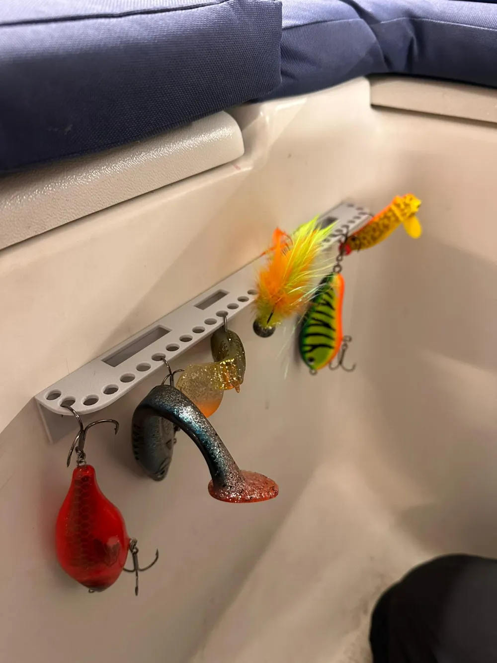 Fishing bait holder / Fishing Lure Holder - Free 3D Print Model ...
