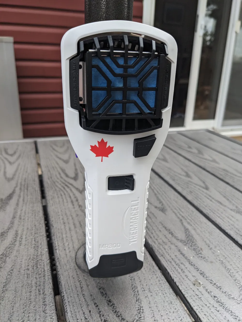 Thermacell MR Series Umbrella Pole Mount by mikeefresh - MakerWorld