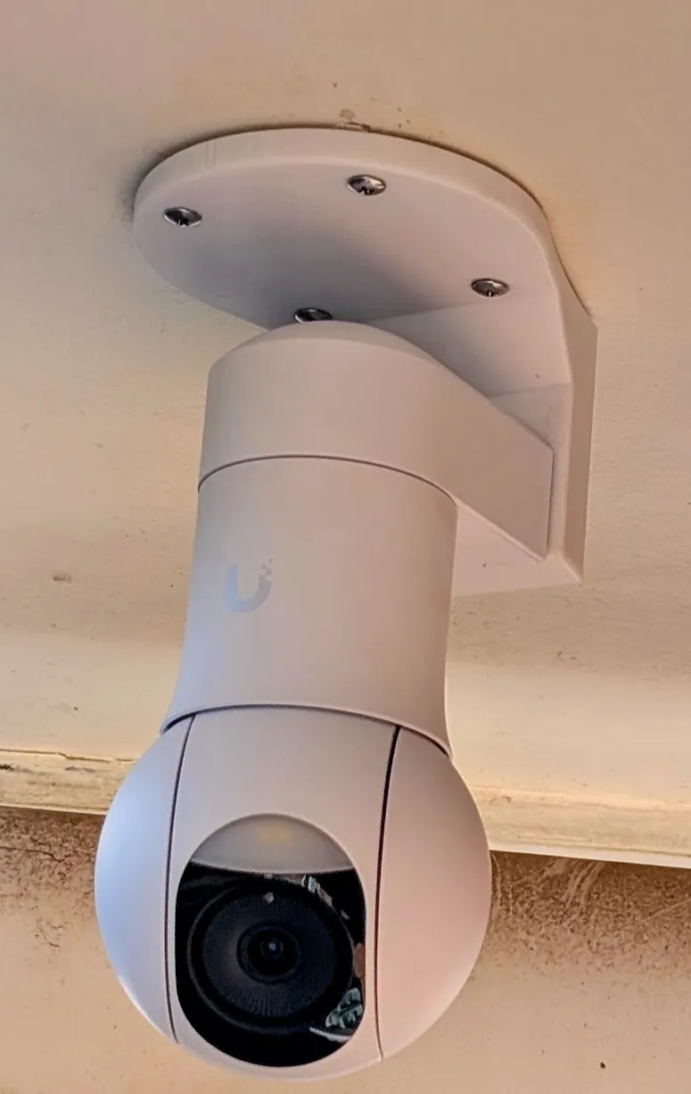 Unifi G5 PTZ Ceiling Mount by Wolffenheisen - MakerWorld