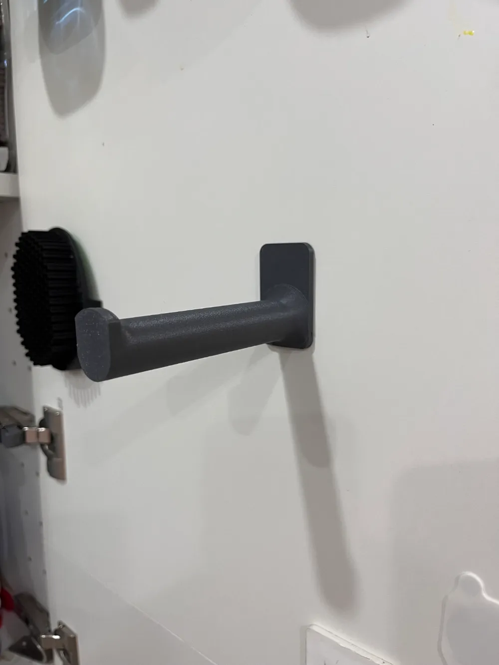 Dreame Mop Wall Mount - Free 3D Print Model - MakerWorld