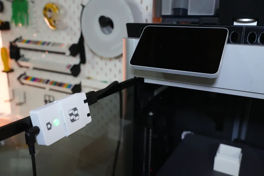 Skadis CyberBrick Time-Lapse Kit Back - Free 3D Print Model - MakerWorld
