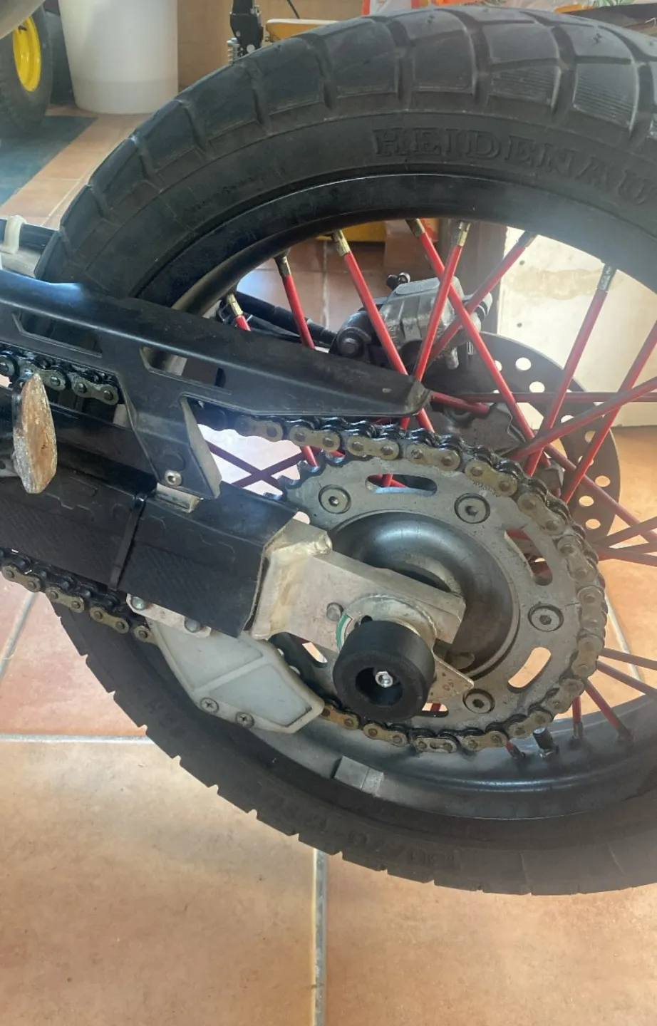 TAMPONE MOTO PARA TELAIO by LUX3D - MakerWorld