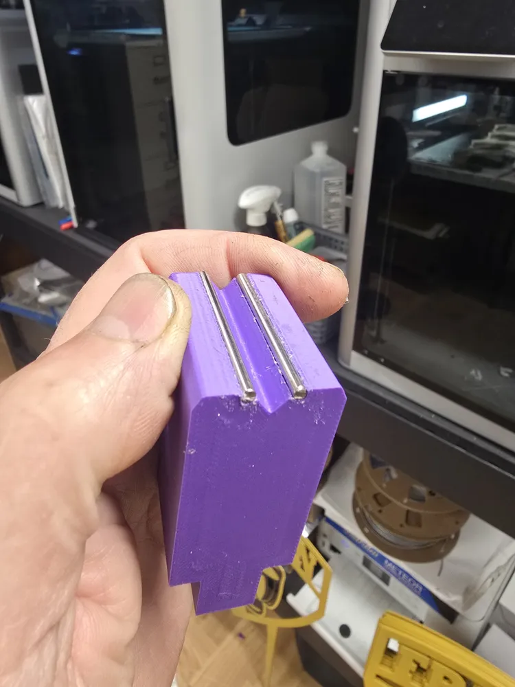 Parametric radius insert die by Custommetalmke MakerWorld: Download Free 3D Models