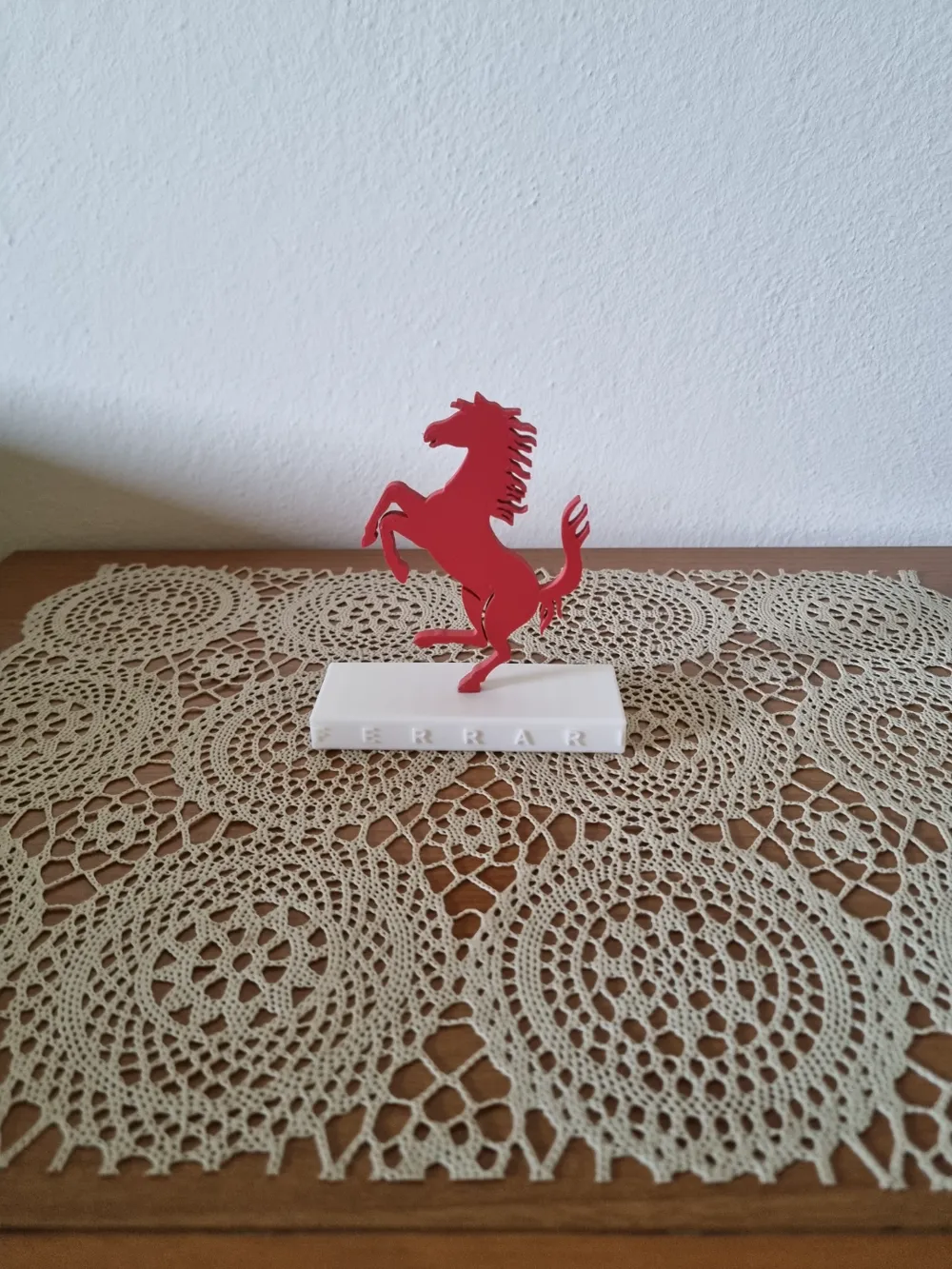 Ferrari desk stand by Marco.rebonato04 - MakerWorld