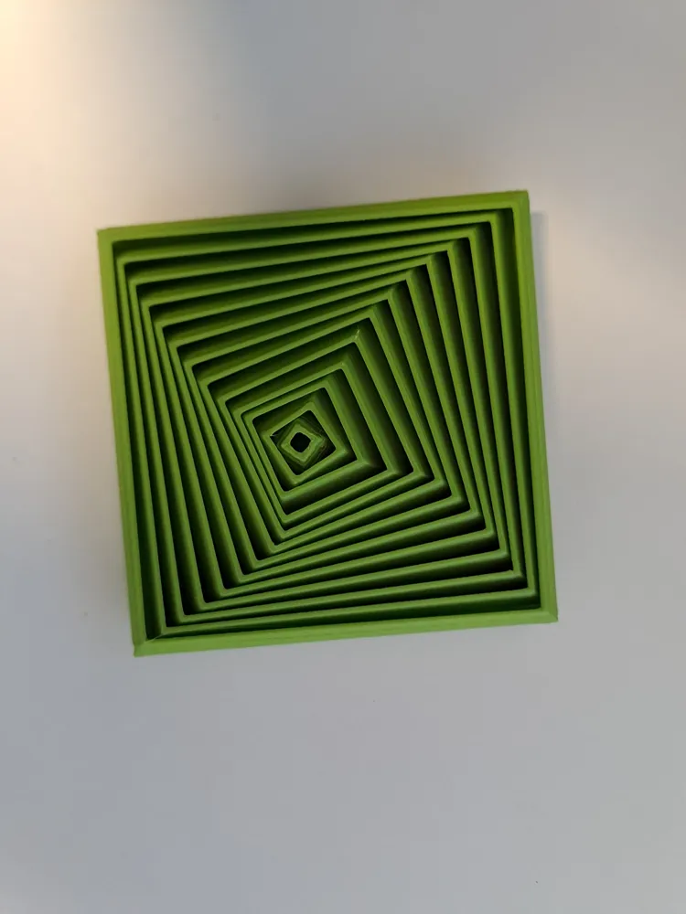 Square Twist Fidget - Free 3D Print Model - MakerWorld