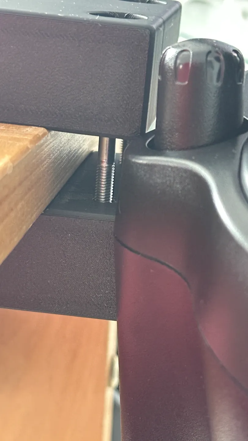 Logitech Driving Force Shifter holder - Ikea Poang by LorMard - MakerWorld