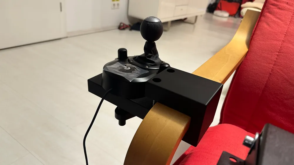 Logitech Driving Force Shifter holder - Ikea Poang by LorMard - MakerWorld