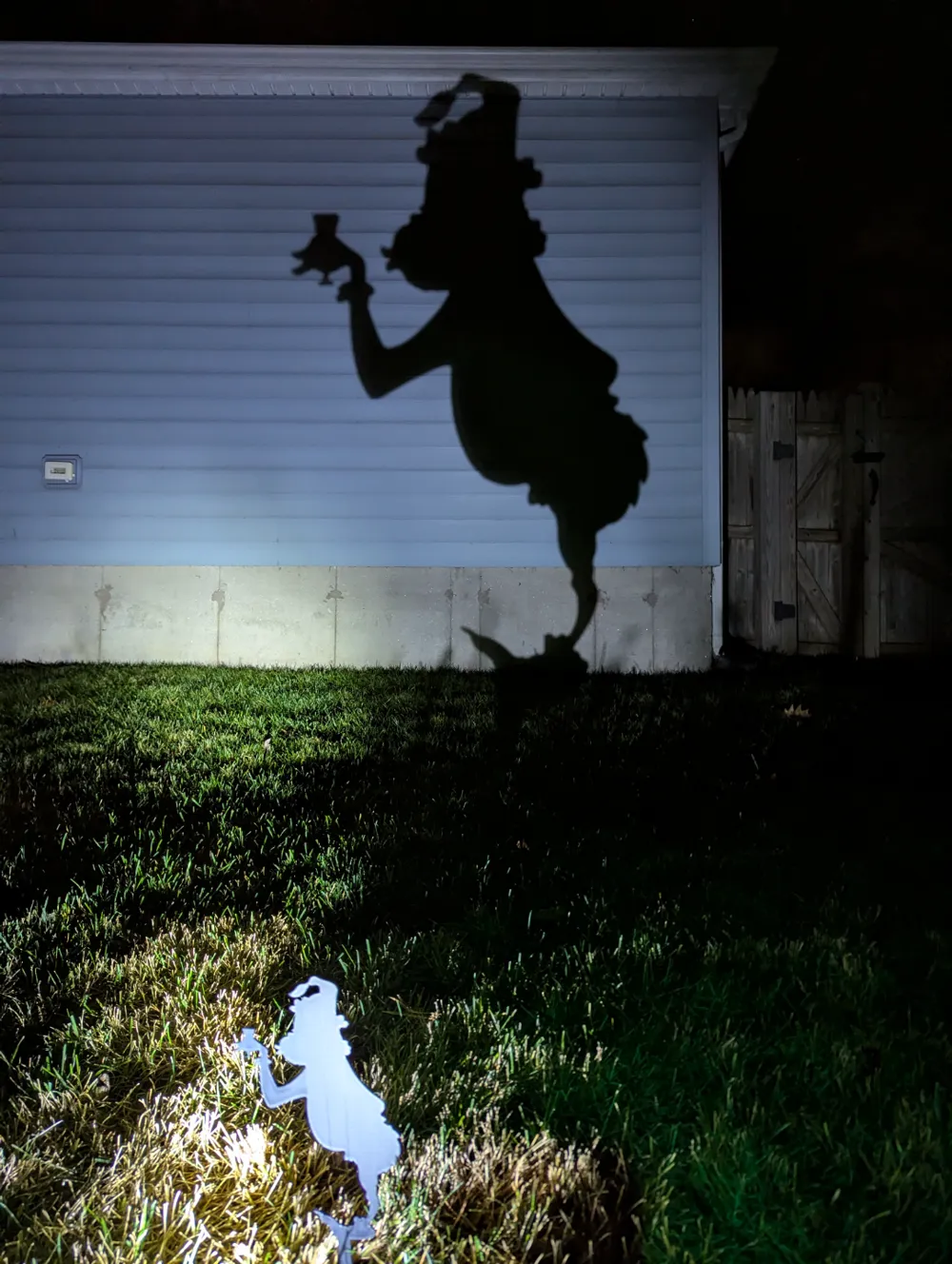 Grinch with Wine Glass - Christmas Shadow Caster - Free 3D Print Model ...