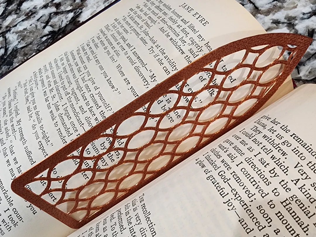 Gothic Lancet Arch Bookmark - Free 3D Print Model - MakerWorld