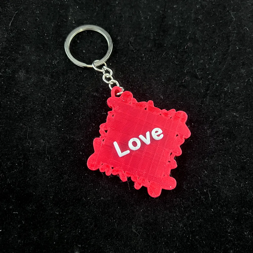 Customizable Heart Frame Keychain by Skid0 - MakerWorld