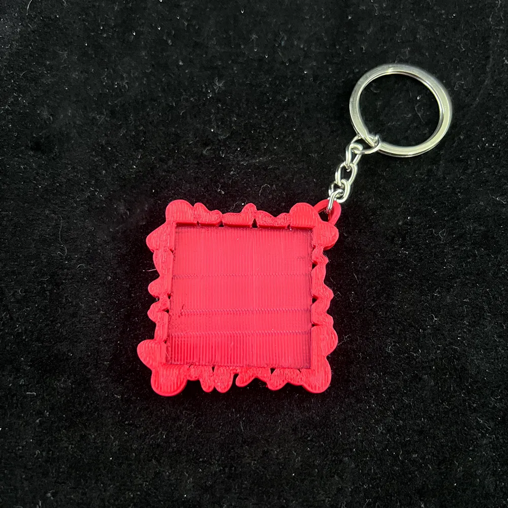 Customizable Heart Frame Keychain by Skid0 - MakerWorld