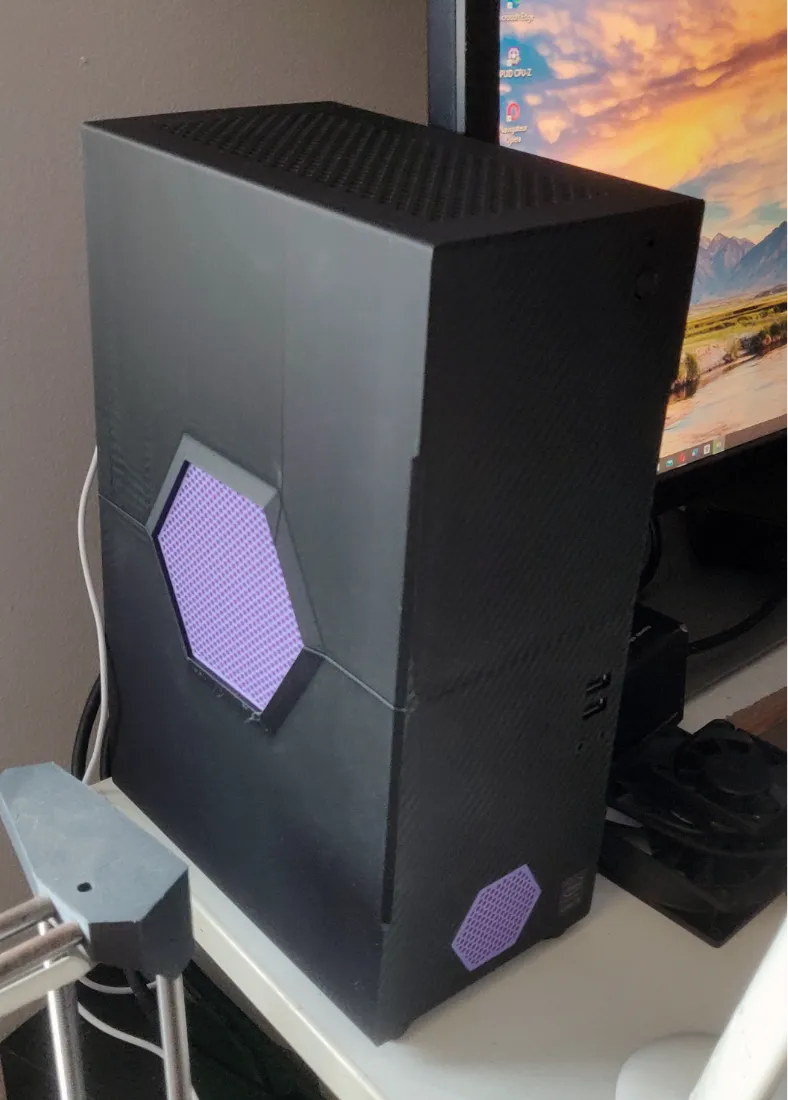 ITX Flex-ATX Compact Case / FUJITSU Esprimo P420 by adc design ...