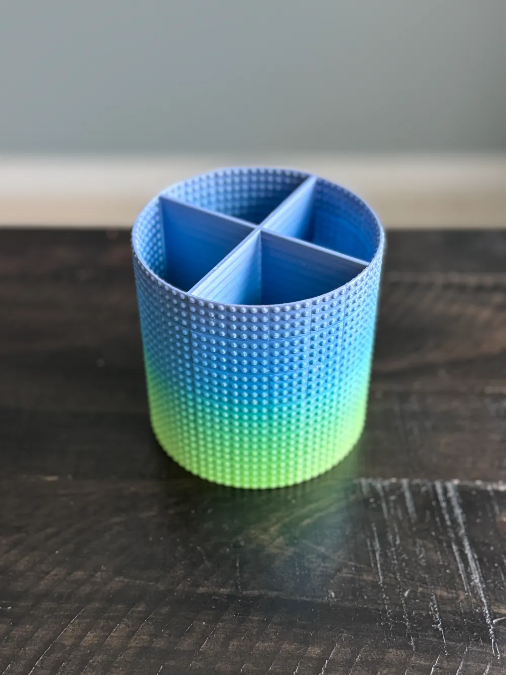 Bumpy Container / Pencil Pot by CraftMatrix - MakerWorld