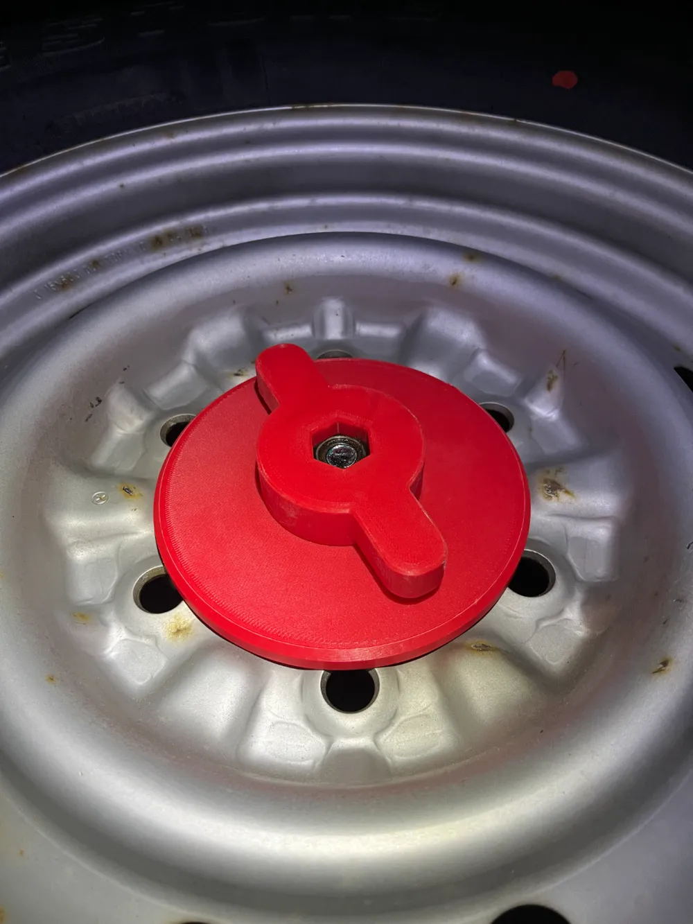 Spare Tire Roof Mount by t2b_rideguy - MakerWorld