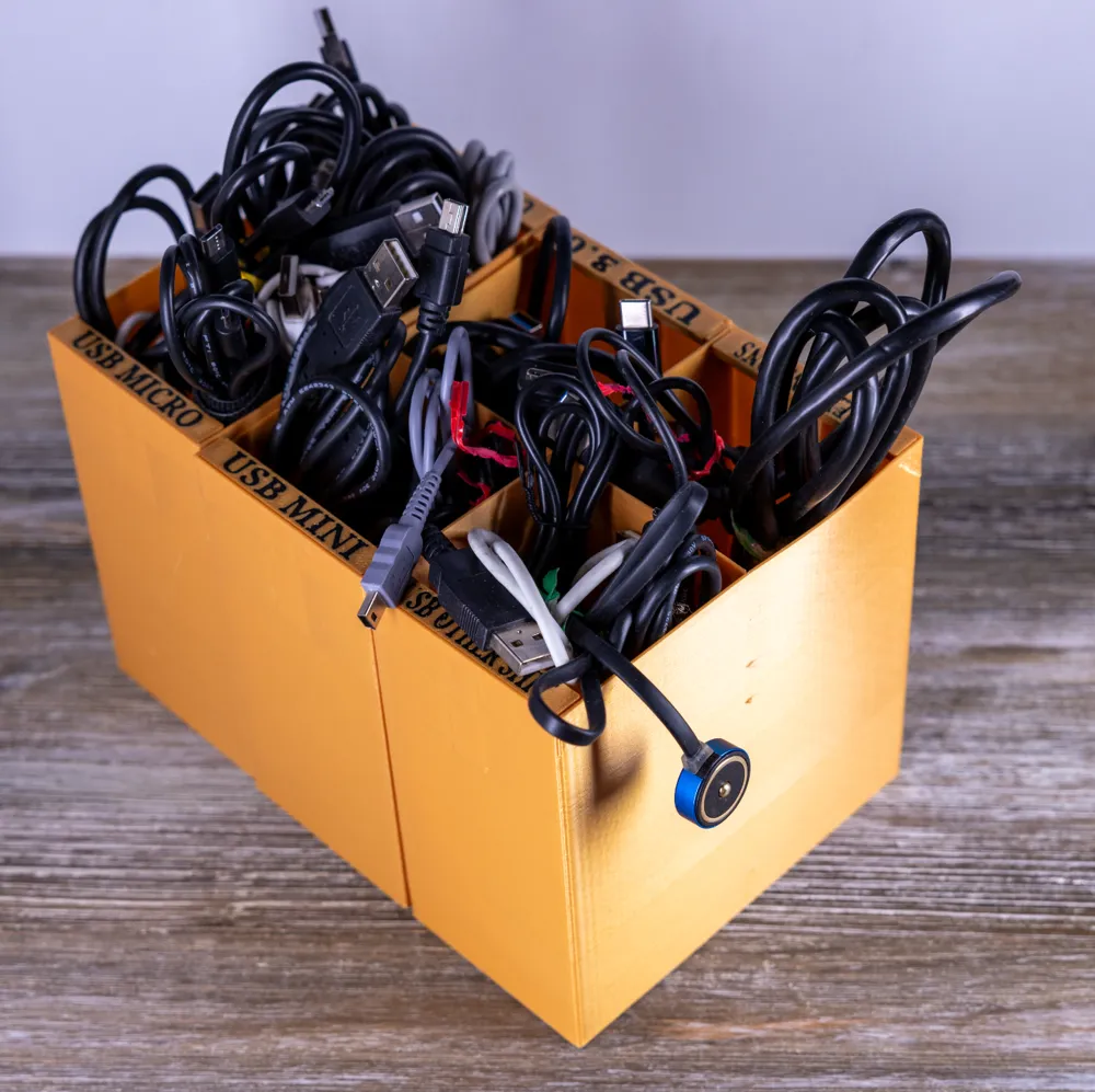 USB Cable Storage by dry3210 - MakerWorld
