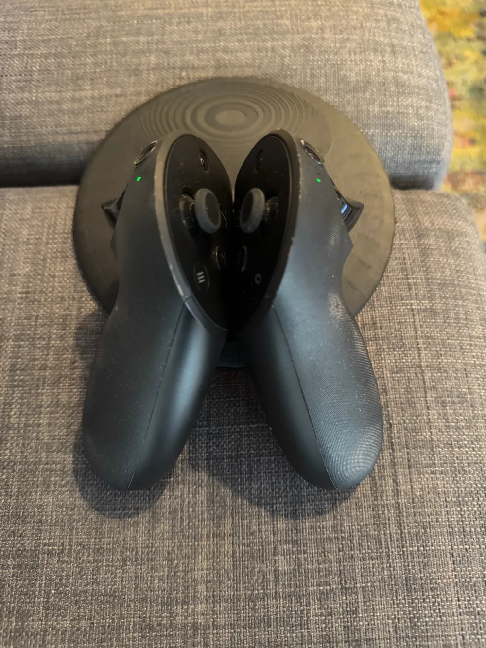 Quest 3 + Touch Pro controllers docking station by Barabba - MakerWorld