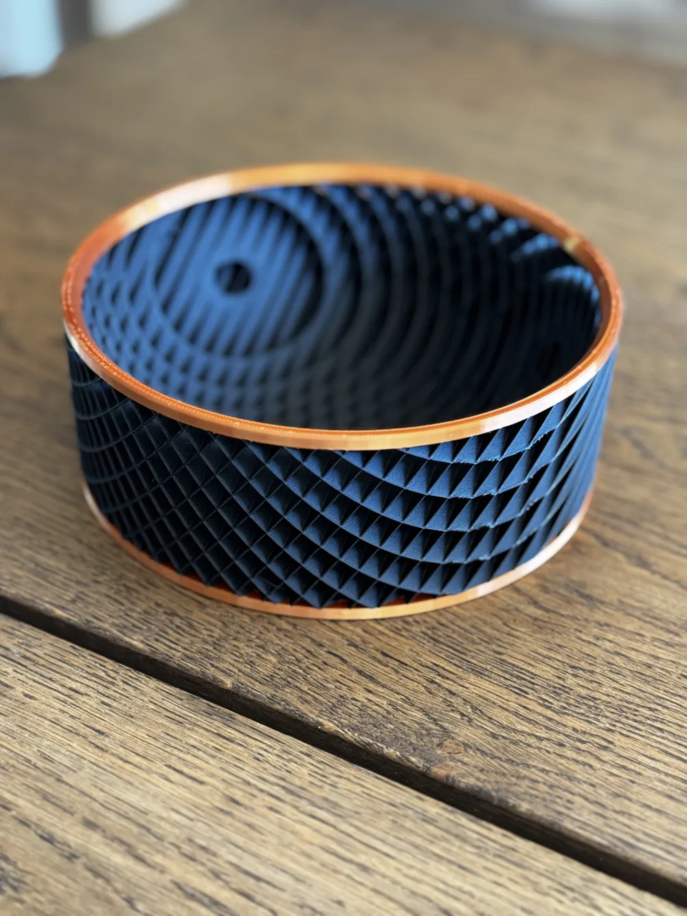 Illusion Bowl Dynamic Transparent Effect - Free 3D Print Model - MakerWorld