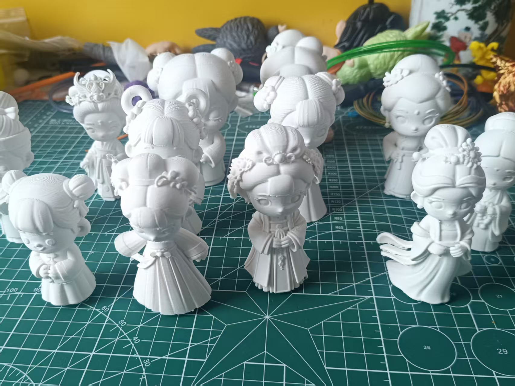 Chibi Figurines of the Twelve Beauties of Jinling by freemaker MakerWorld: Download Free 3D Models