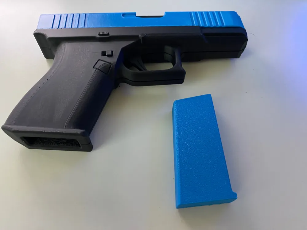 Glock 19 gen 5 v2 with slide - Free 3D Print Model - MakerWorld