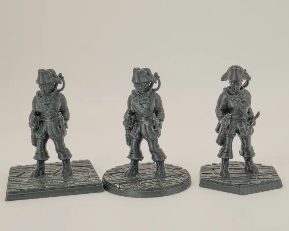 DnD Miniature Dwarf Female Captain by fb-artwork - MakerWorld