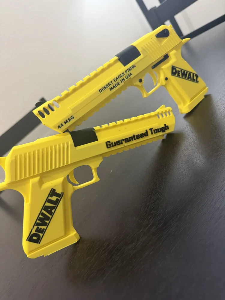 DeWalt Desert Eagle Magnetic Toolbox Badge - Free 3D Print Model ...