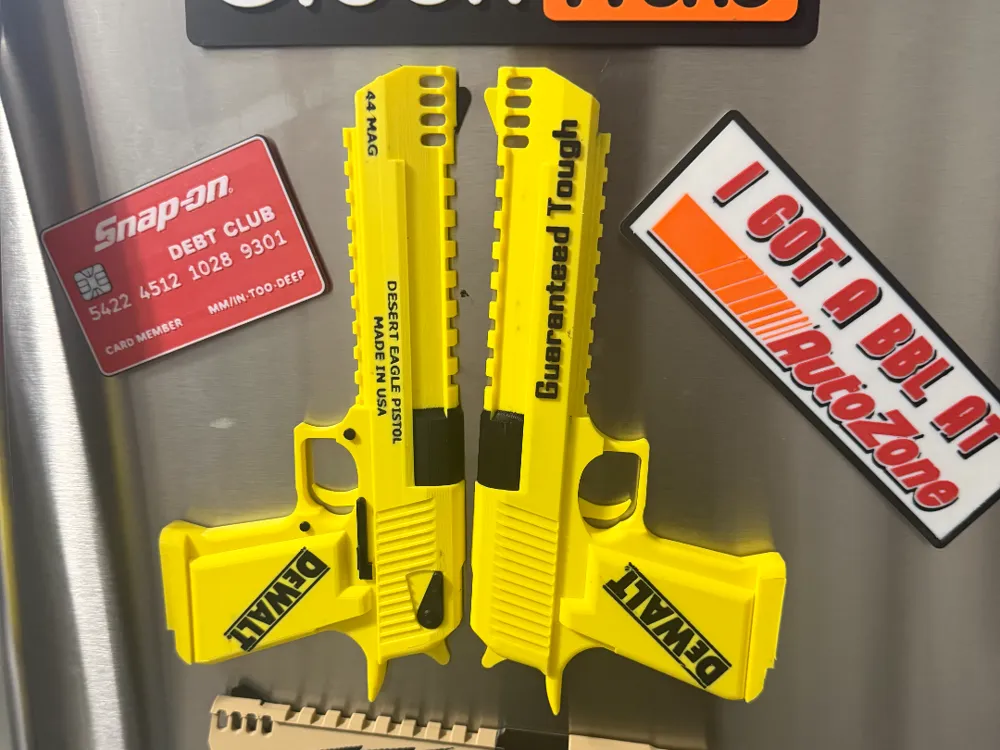DeWalt Desert Eagle Magnetic Toolbox Badge - Free 3D Print Model ...