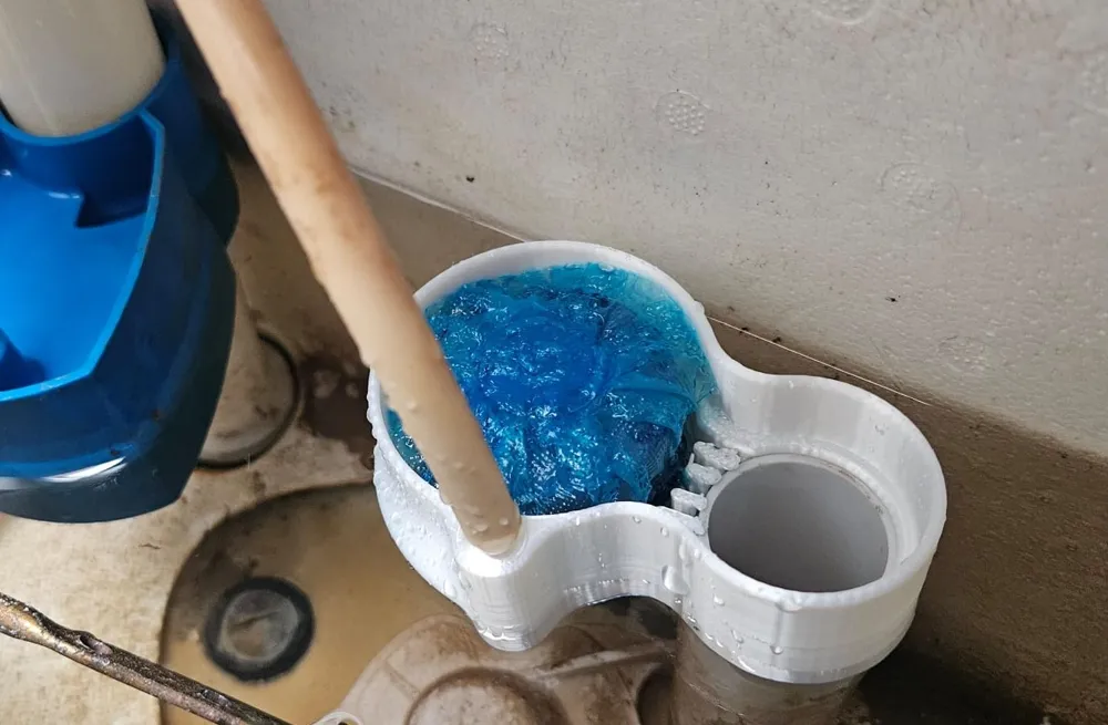 Toilet Tablet Dispenser Remixed by Alarconsant - MakerWorld