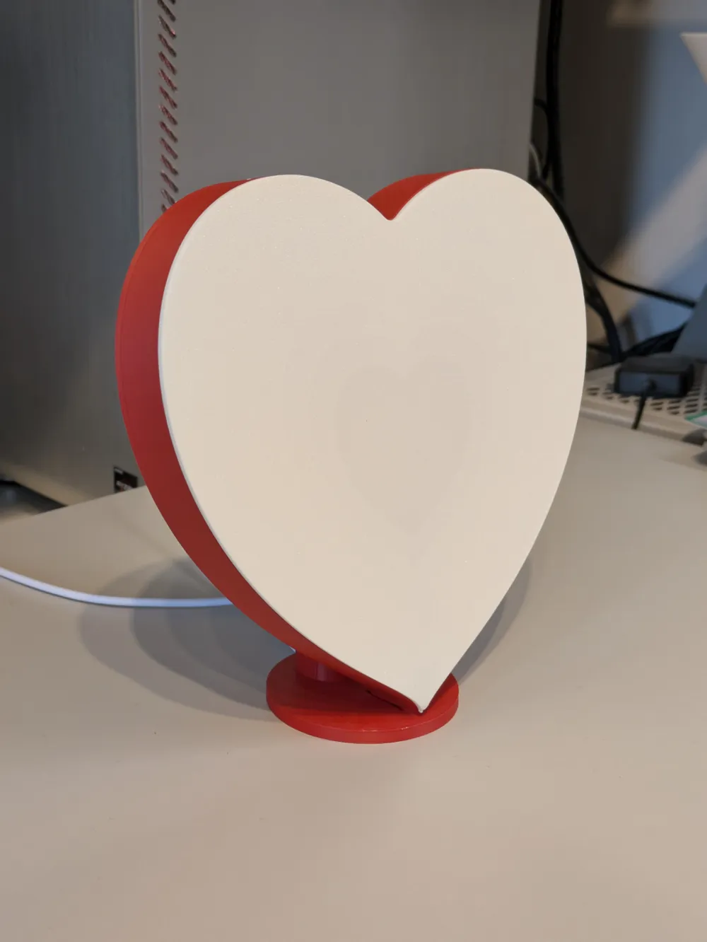 "Beating Heart" - Table/Desk Lamp by 3dprintedartuk MakerWorld: Download Free 3D Models