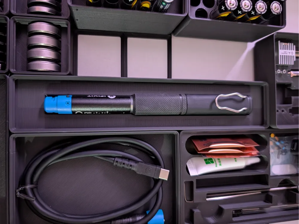 iFixit Soldering Iron - Gridfinity by DougM - MakerWorld