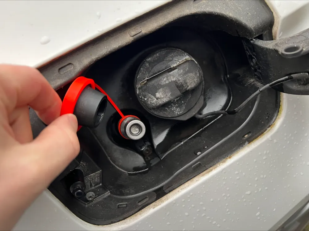 Filler neck cap retaining strap CNG by MrGlanz - MakerWorld