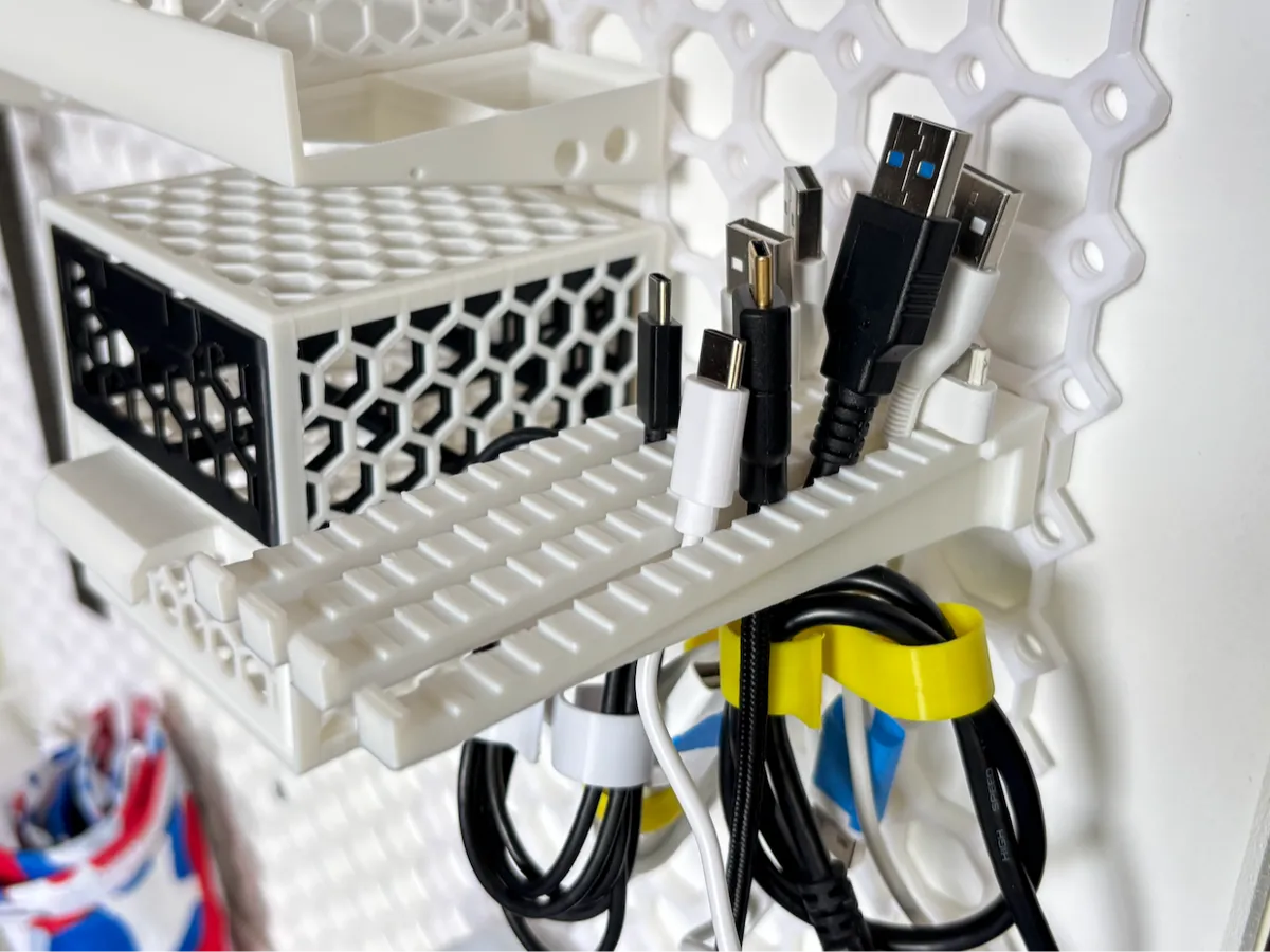 Cable holder for multiboard - Free 3D Print Model - MakerWorld