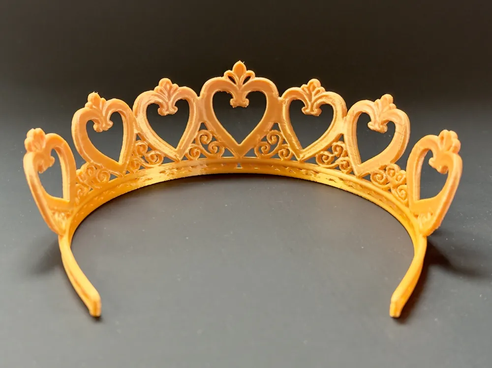 The Queen of Hearts Valentines Tiara - Free 3D Print Model - MakerWorld