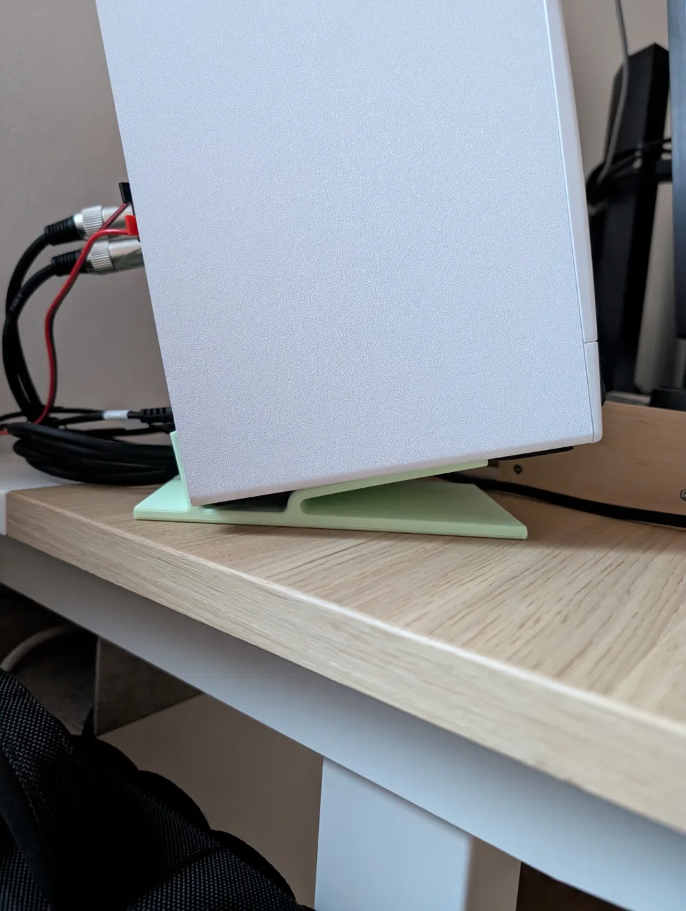 Minimal Studio Monitor Stands - Presonus Eris 3.5 by EleirDesign ...